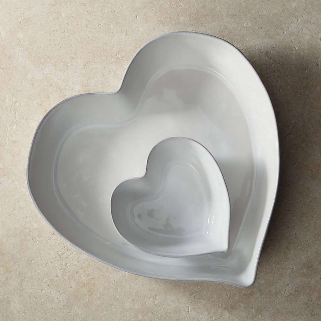 Porto Stoneware Large Heart Oven Dish | Absolute Home